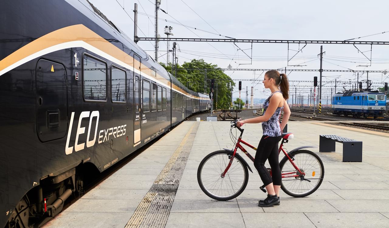 Get FREE transportation to Prague with Leo Express | reSITE